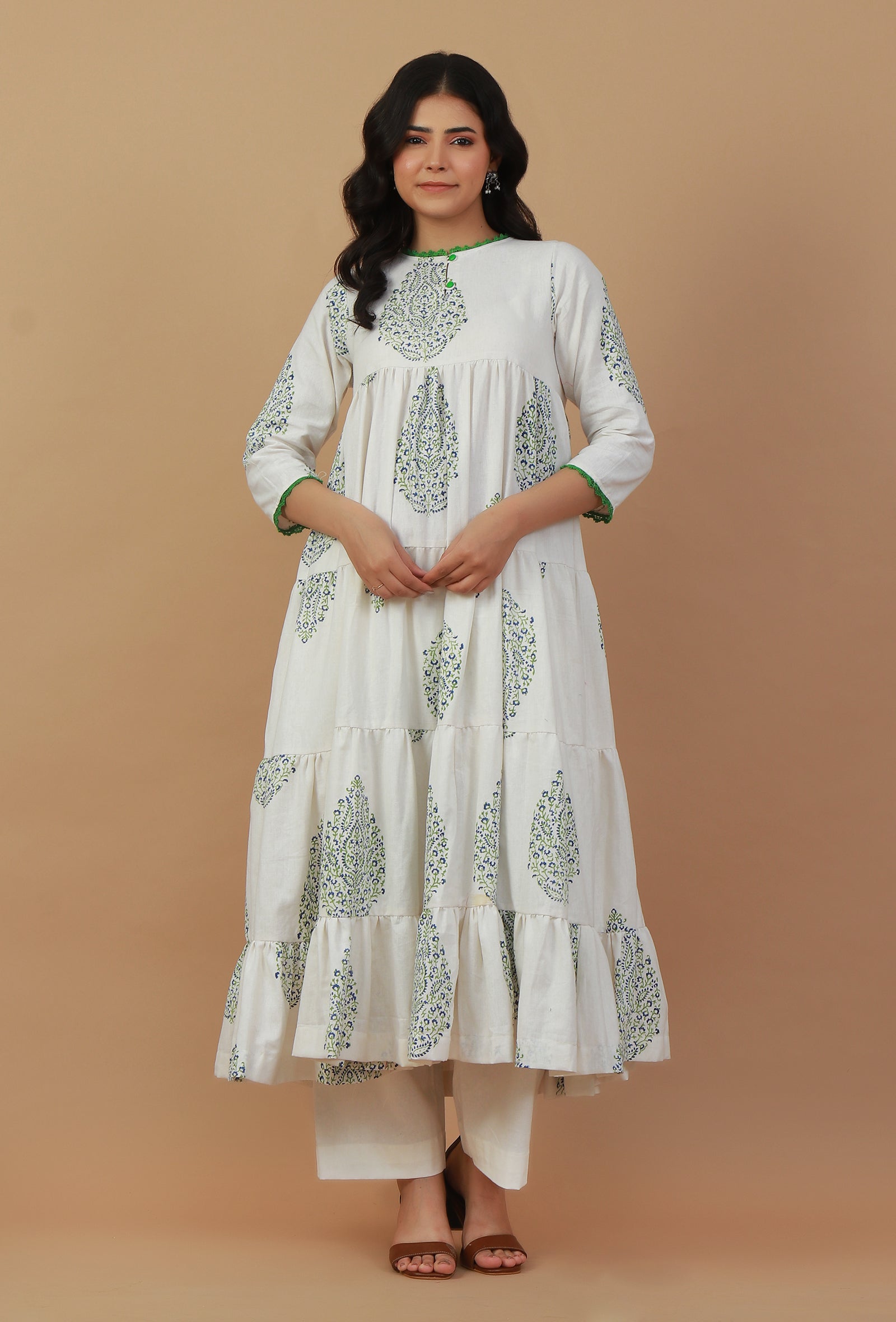 Set of 2: White Hand Block Printed Tiered Kurta with Solid White Strai ...