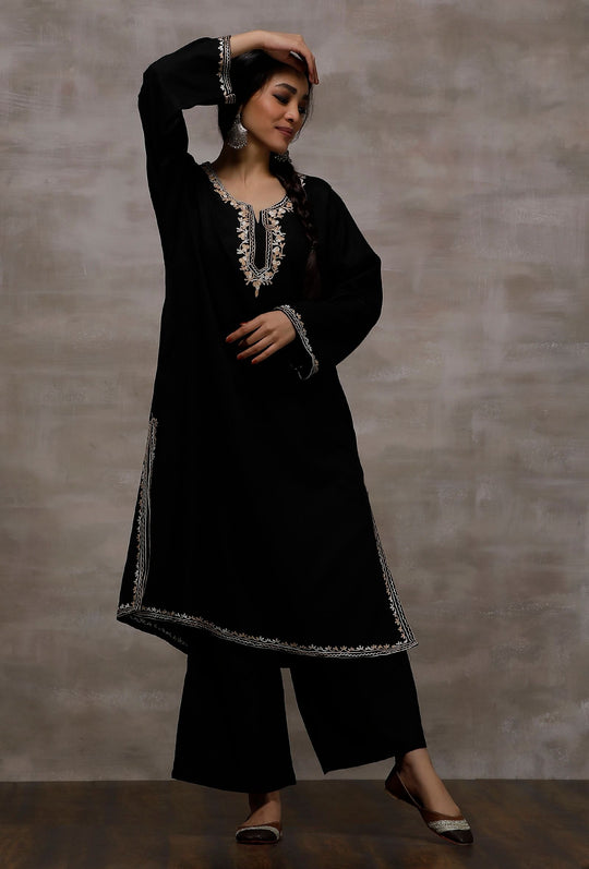 Buy Winter Ethnic Wear for Women Online at Best Price in India – TJORI